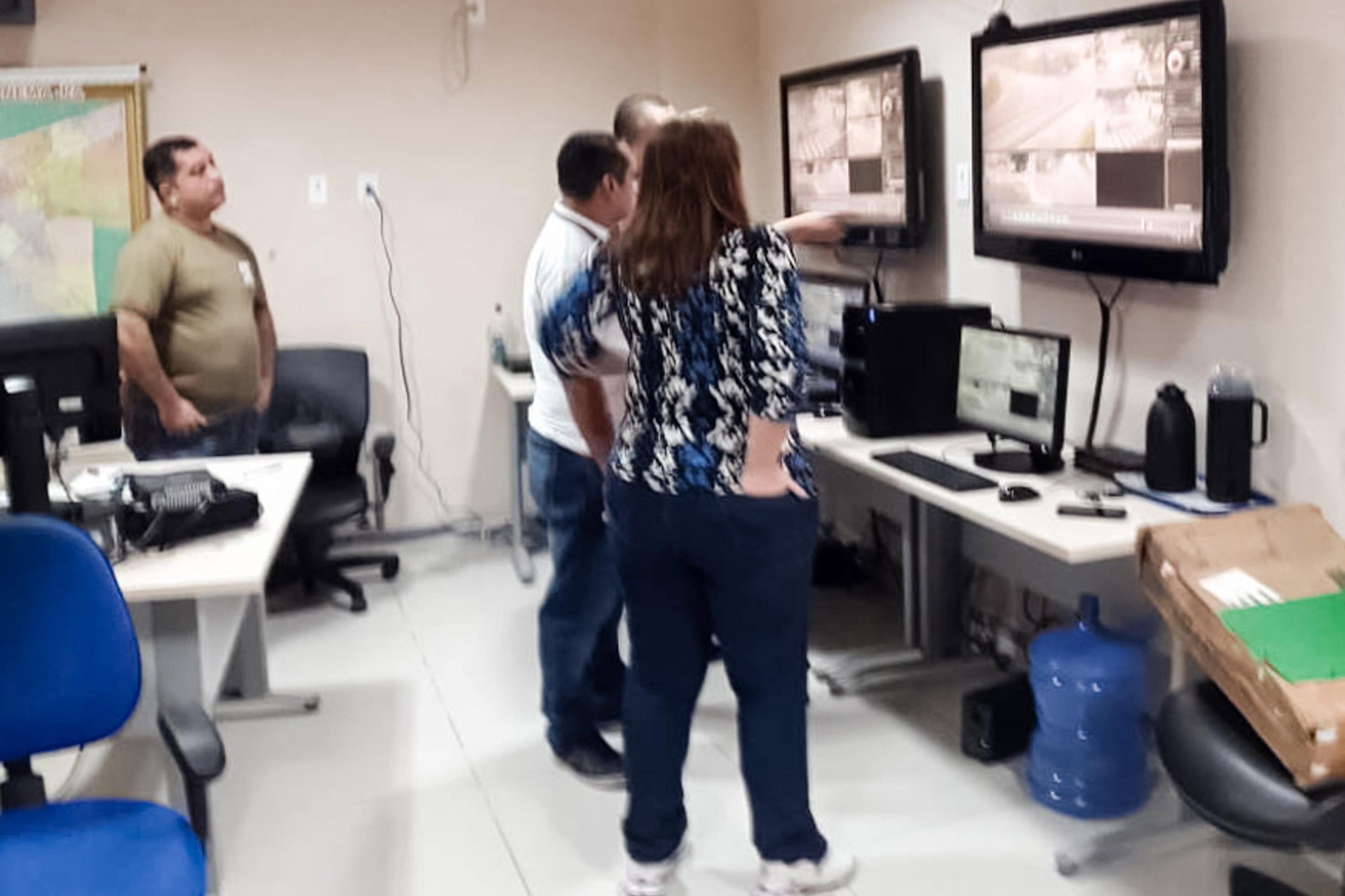 Niops recebem visita técnica e materiais do Ciop - Correio de Carajás