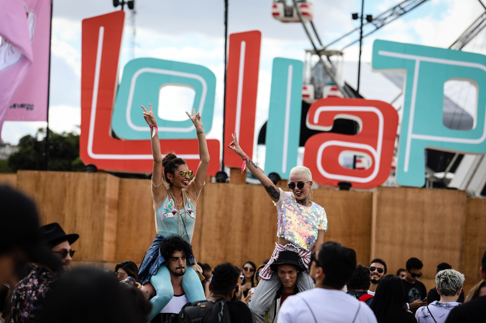 Começa a venda de ingressos do Lollapalooza 2020; veja preços - Correio ...