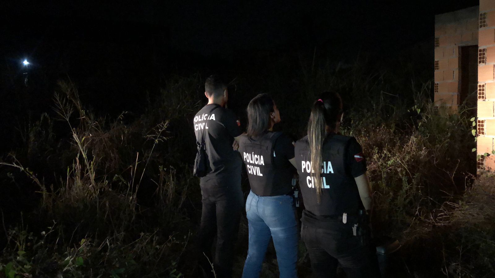 Corpo Em Estado De Decomposição é Encontrado Por Crianças Correio De