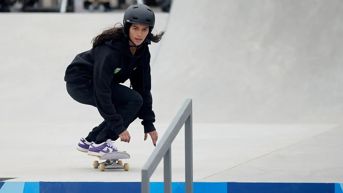 Rayssa Leal revela skate personalizado para competir em Paris - Correio de Carajás