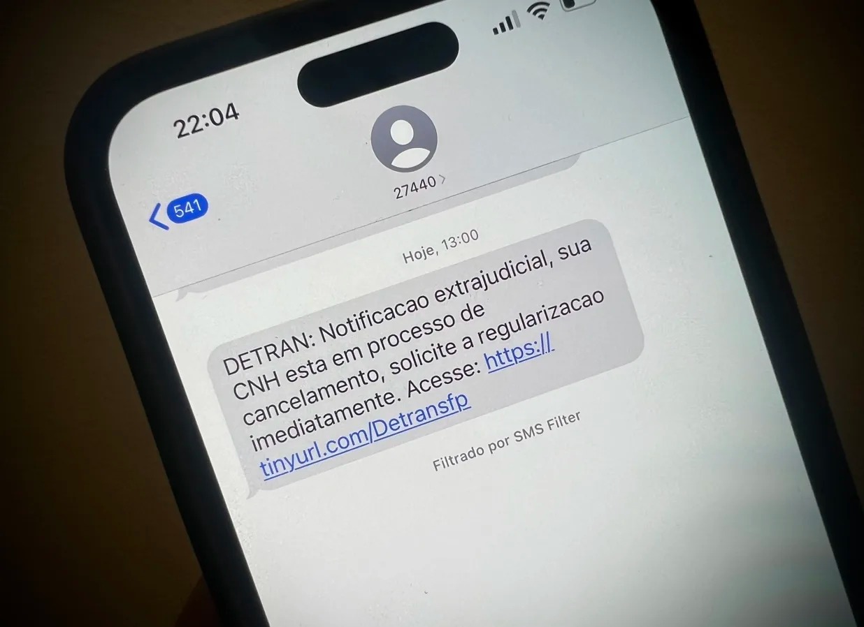 Detrans alertam para 'golpe da CNH' via SMS; saiba como se proteger - Correio de Carajás